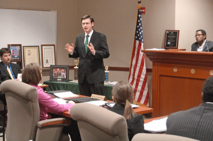 How to Become a Defense Attorney | Criminal Lawyer Career Path Guide